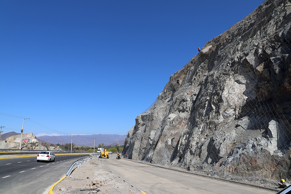 Autoridades locales piden concretar doble vía para la Ruta CH 41 ...